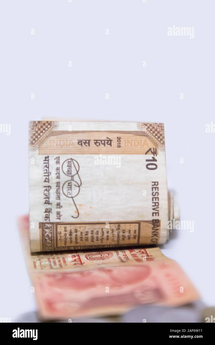 20 rupee note hi-res stock photography and images - Alamy