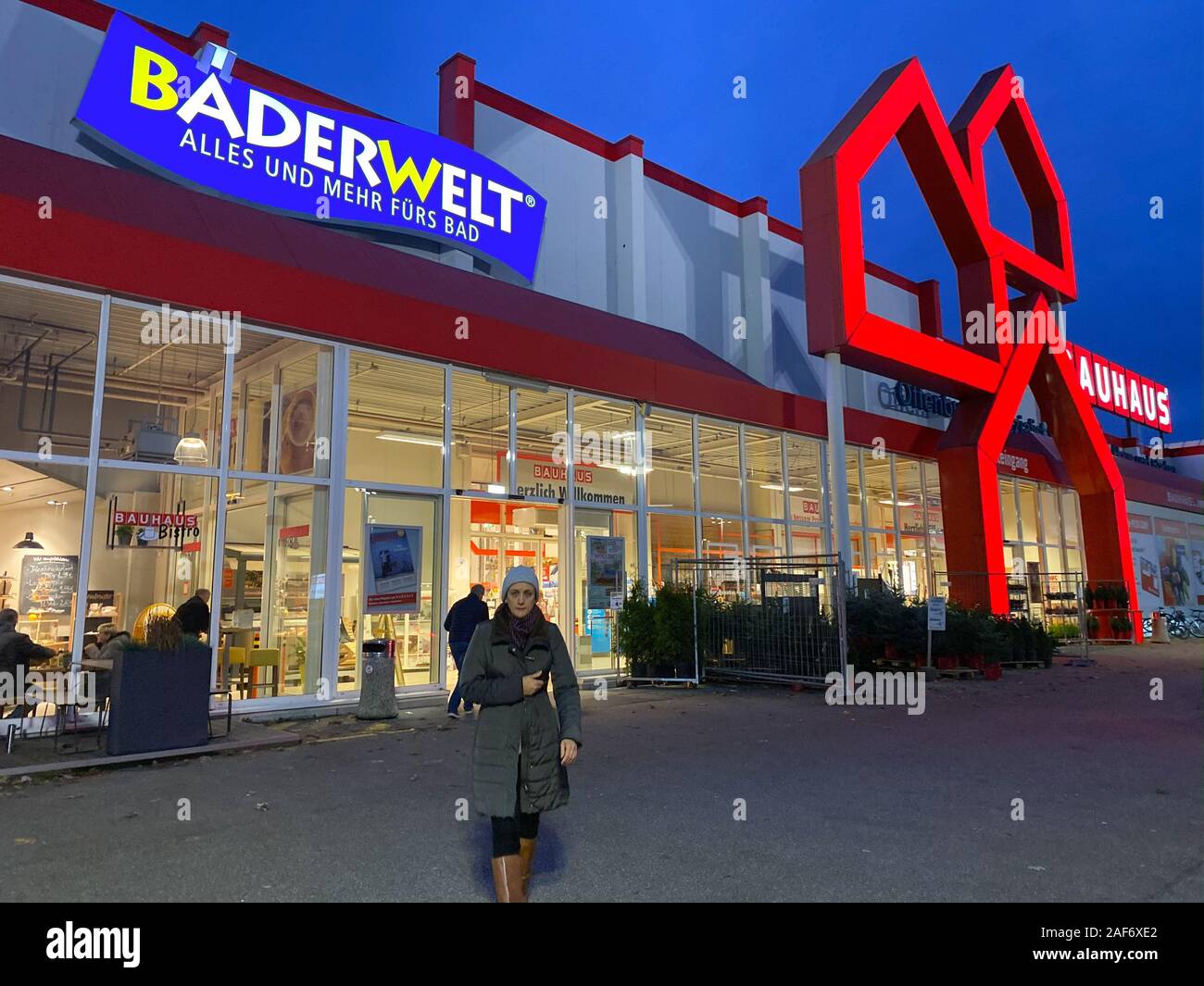 Bauhaus supermarket hi-res stock photography and images - Alamy