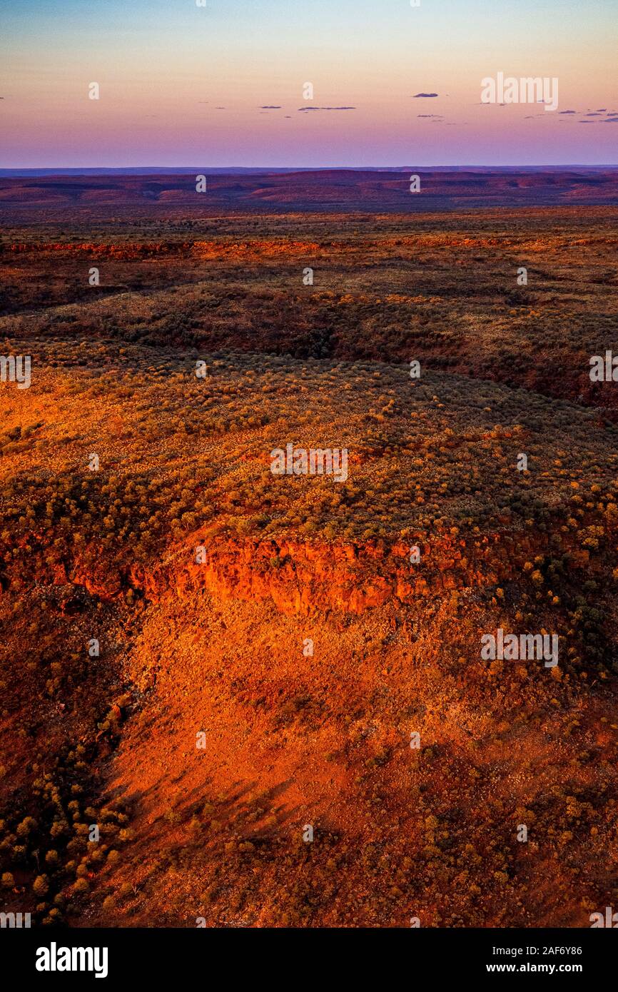 Petermann range australia hi-res stock photography and images - Alamy