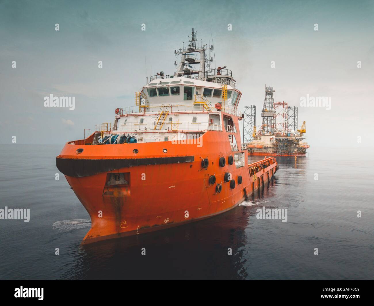 Rig move operation hi-res stock photography and images - Alamy