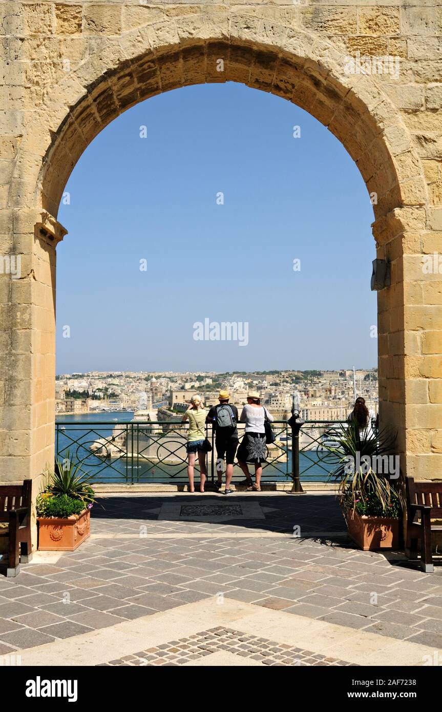 Arch at Upper Barrakka Gardens in Valletta, Malta Stock Photo - Alamy