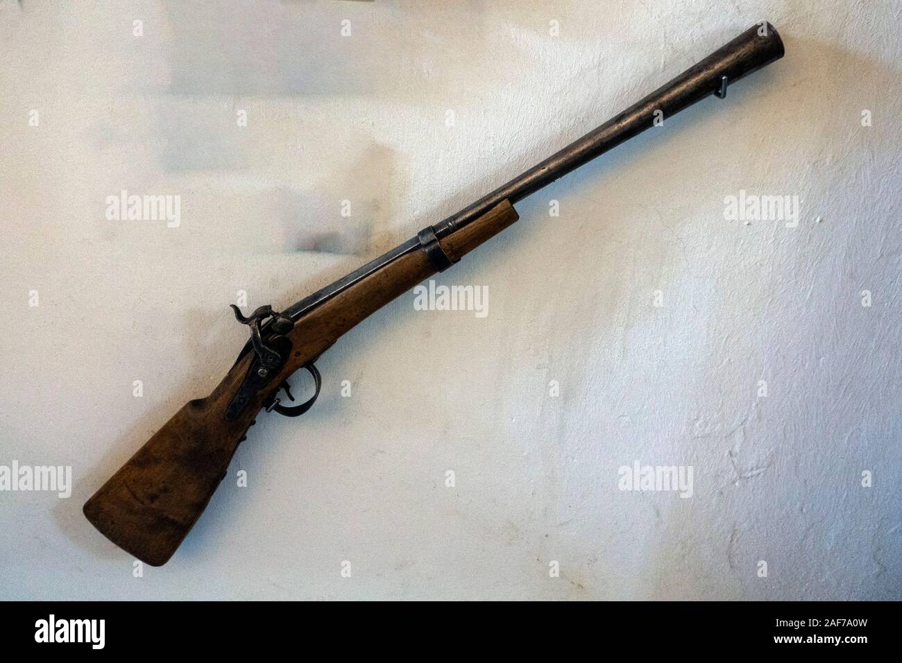 Old XVII century musket gun rifle Stock Photo - Alamy