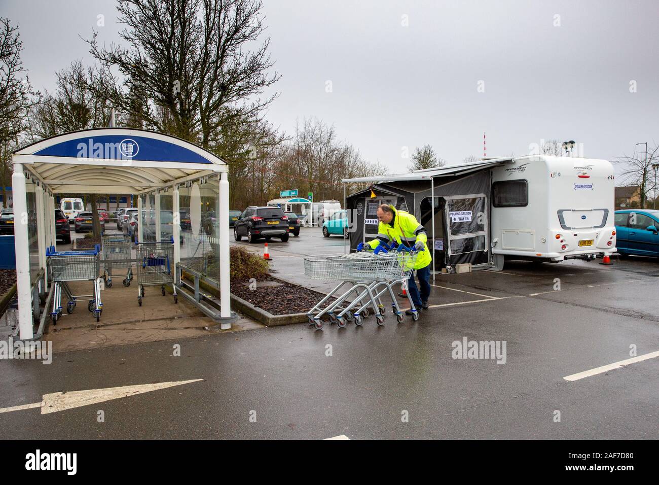 Polling booth car hi-res stock photography and images - Alamy