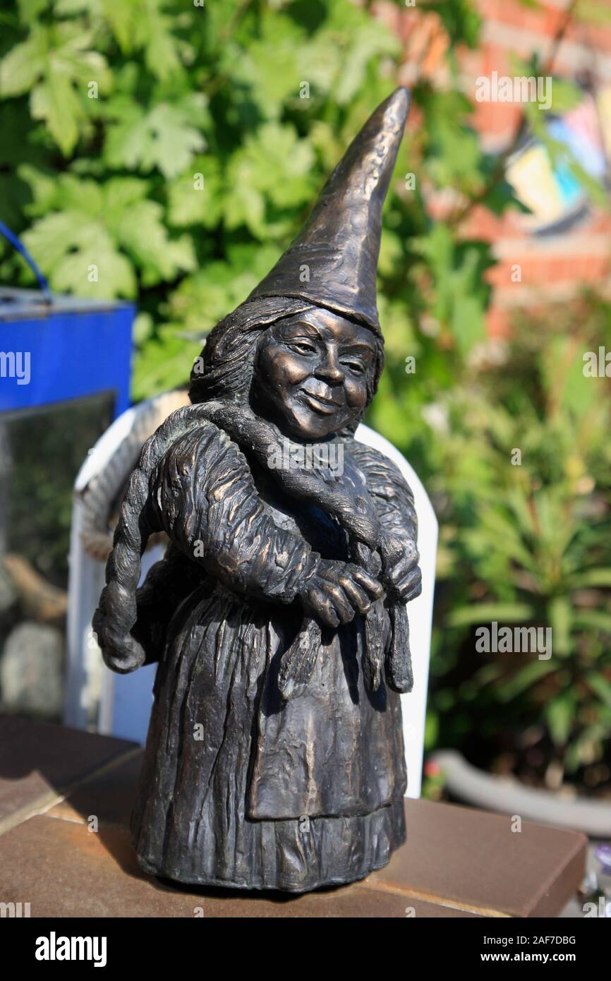 Zwerge hi-res stock photography and images - Alamy
