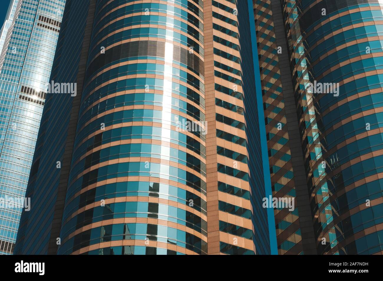 Skyscraper architecture hi-res stock photography and images - Alamy