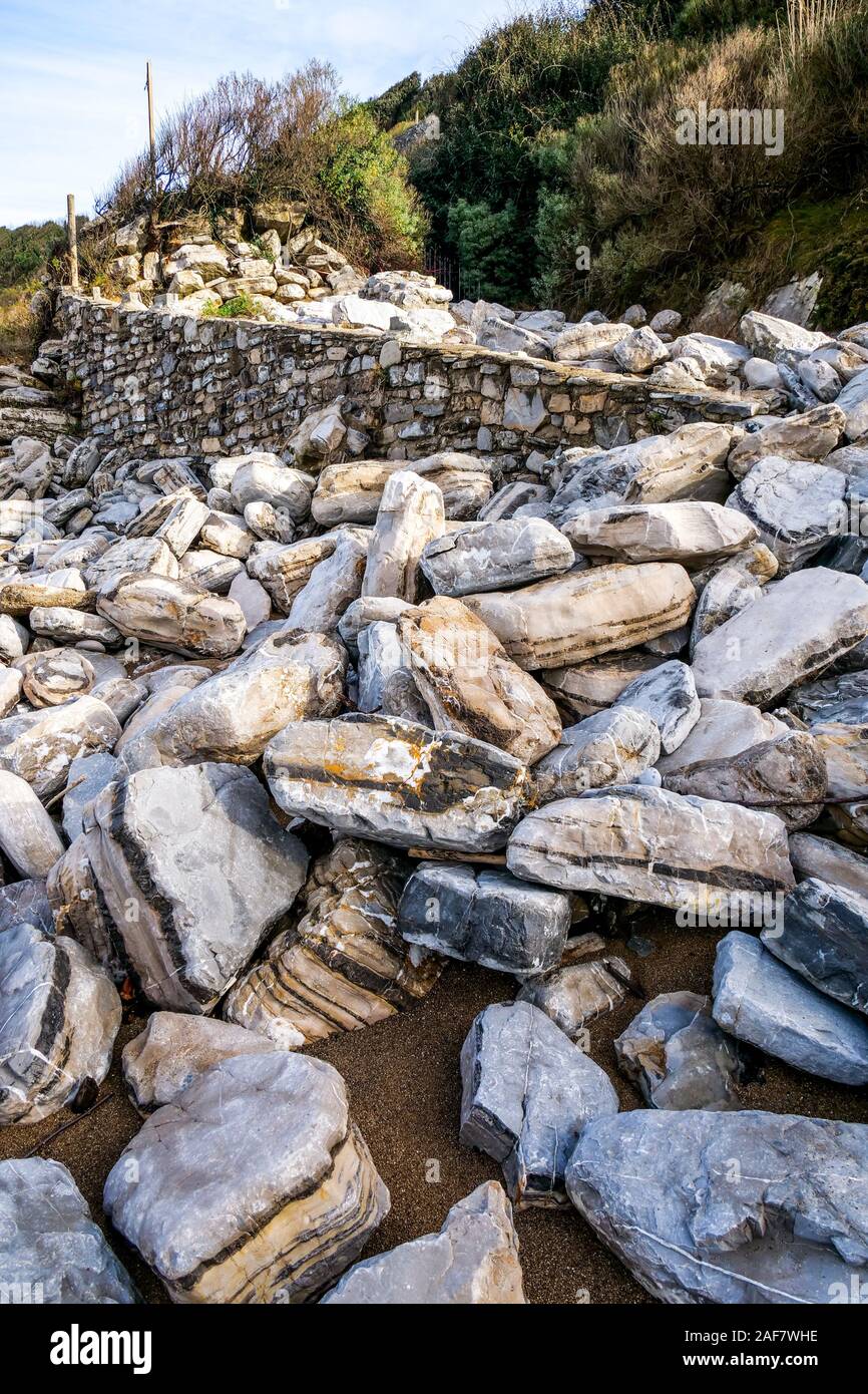 Collapsing cliffs, Senix Beach, Pyrénées-Atlantiques, France Stock ...