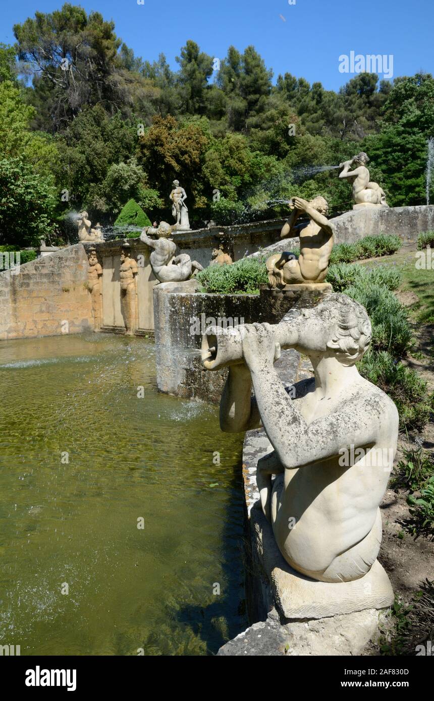 Mermen hi-res stock photography and images - Alamy