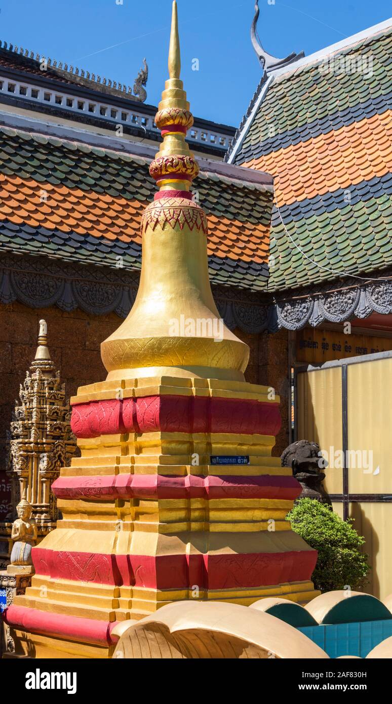 Wat Preah Prom Rath Pagoda, Siem Reap, Cambodia Stock Photo - Alamy