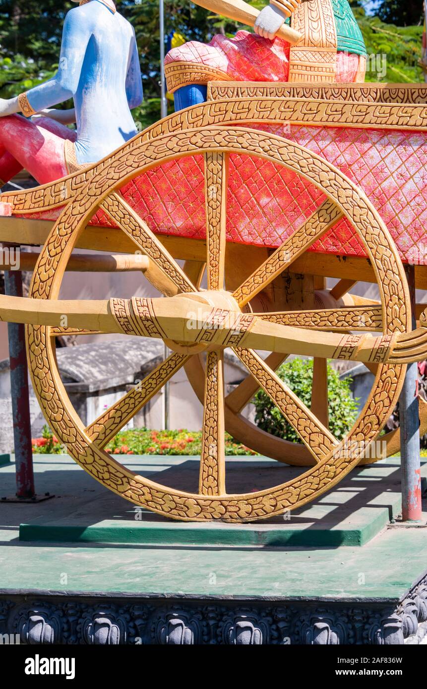 Wat Preah Prom Rath Pagoda, Siem Reap, Cambodia - close up chariot ...
