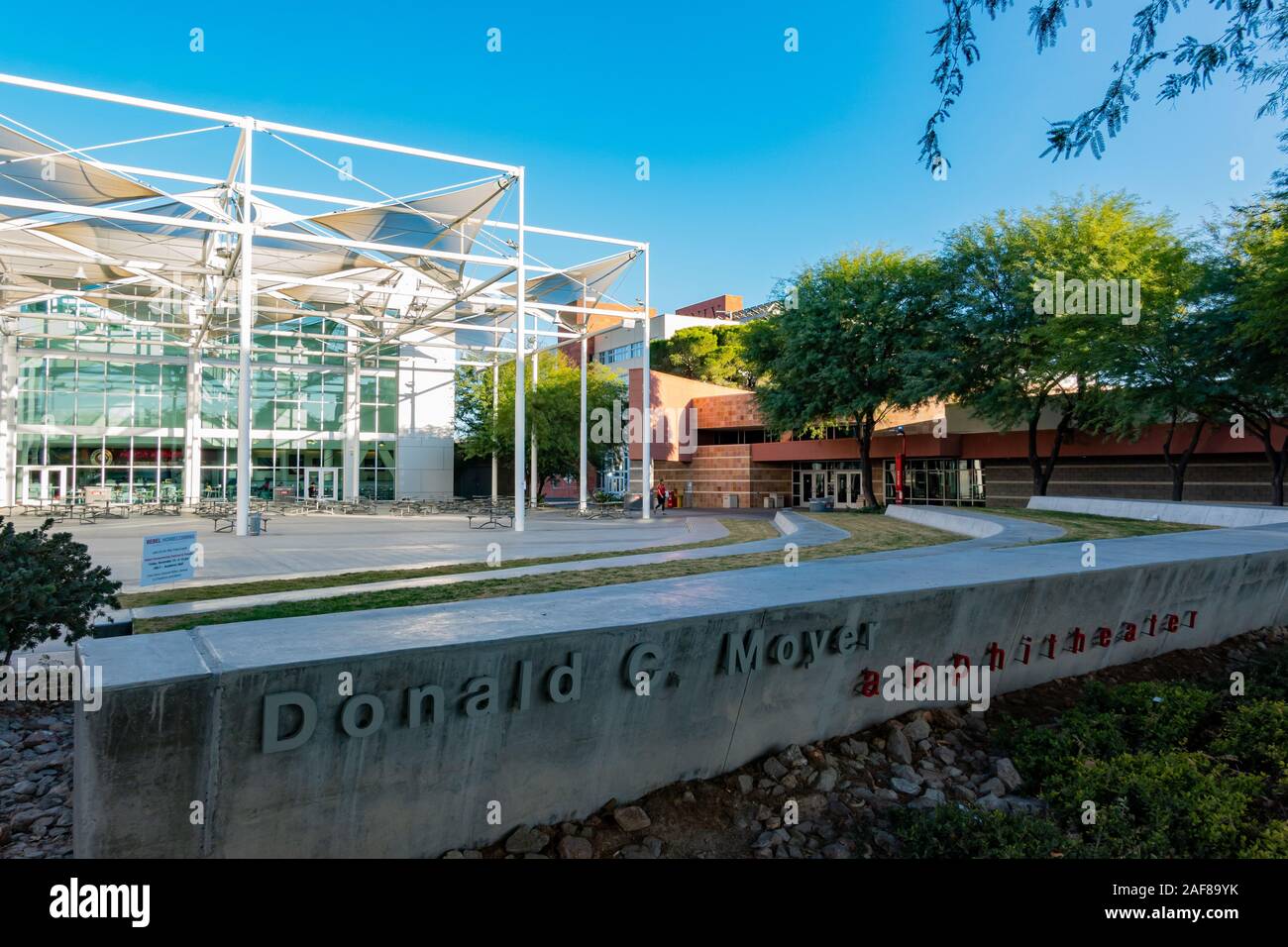 School amphitheater hi-res stock photography and images - Alamy