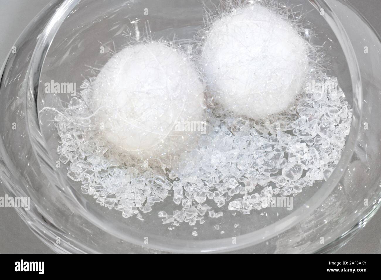 Two snowballs hi-res stock photography and images - Alamy