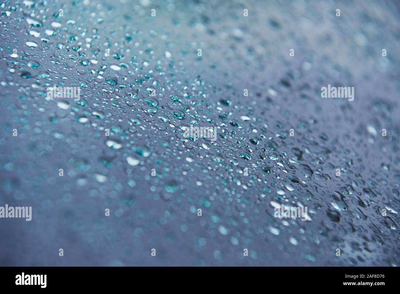 Nice detail water drops hi-res stock photography and images - Alamy
