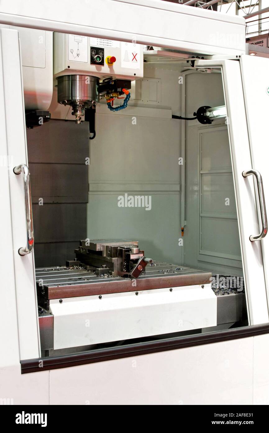 Shot hole borer hi-res stock photography and images - Alamy