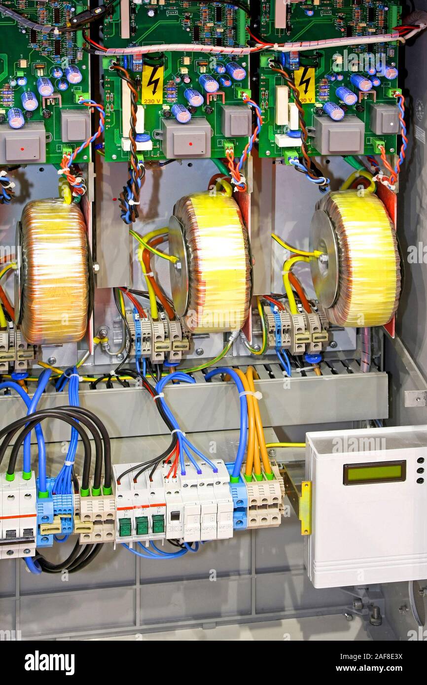 Circuit breaker overload current hi-res stock photography and images ...