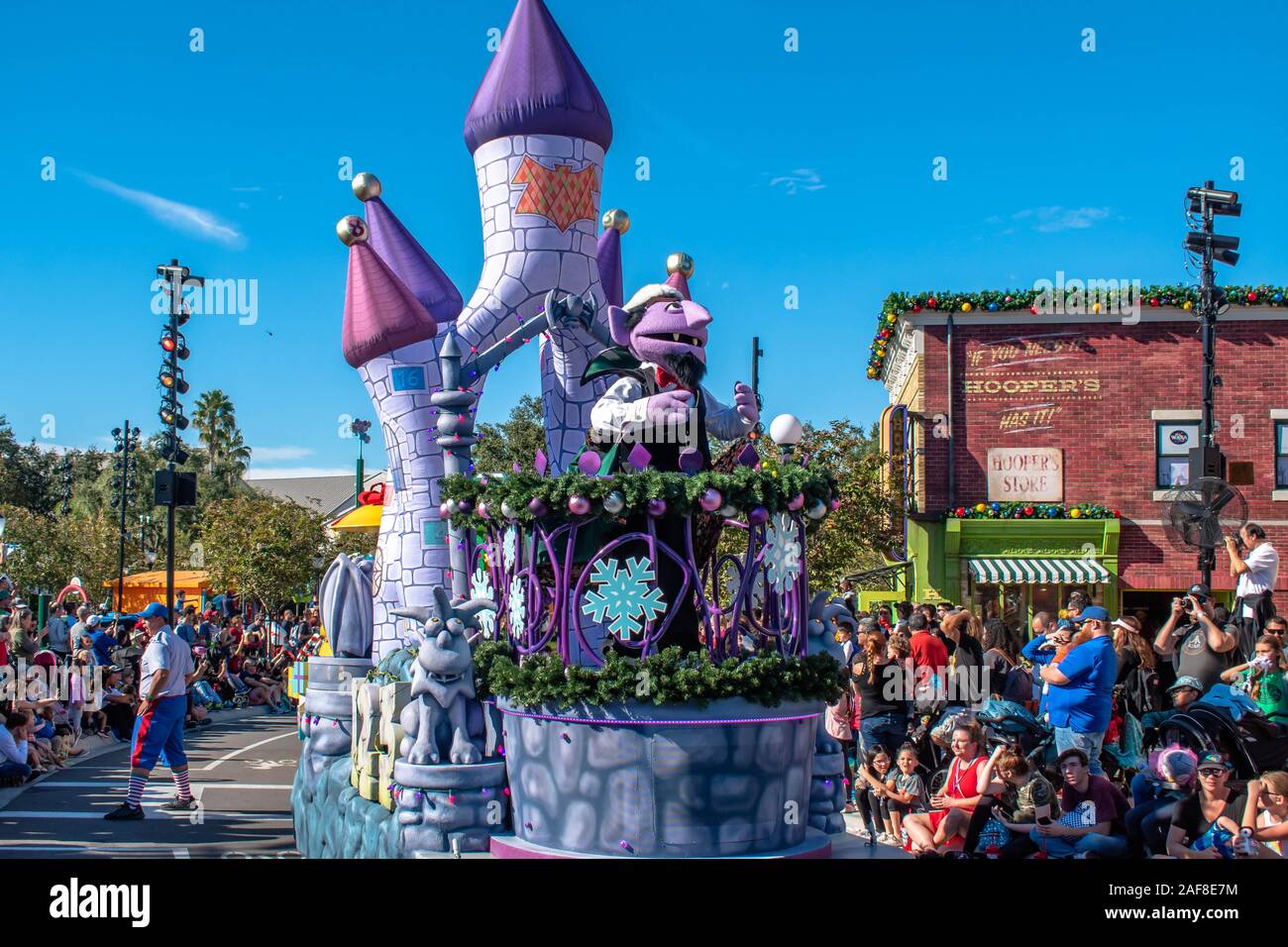 Sesame street count von count hi-res stock photography and images - Alamy