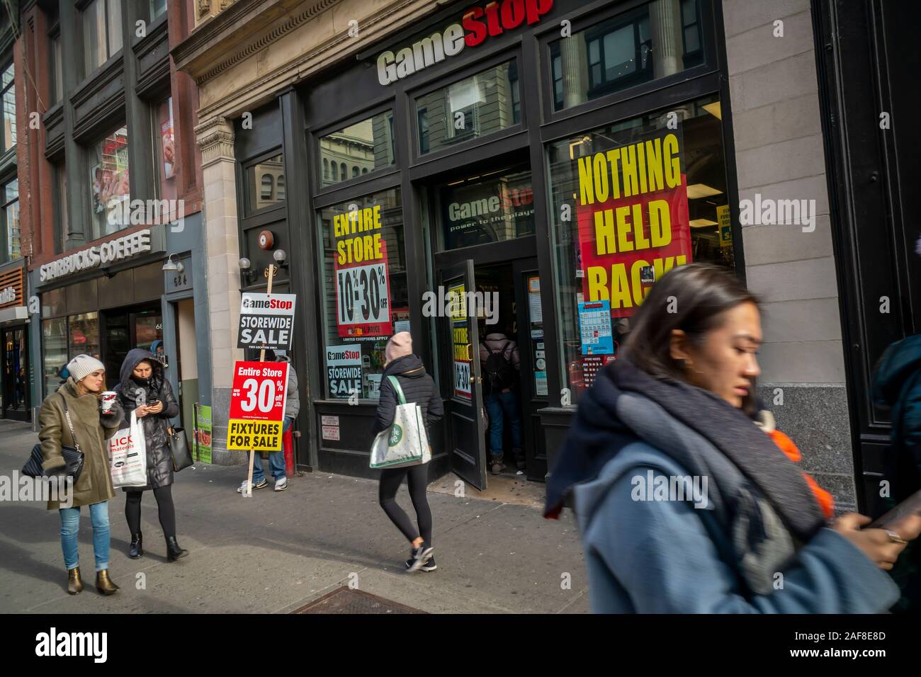 Gamers apocalypse hi-res stock photography and images - Alamy