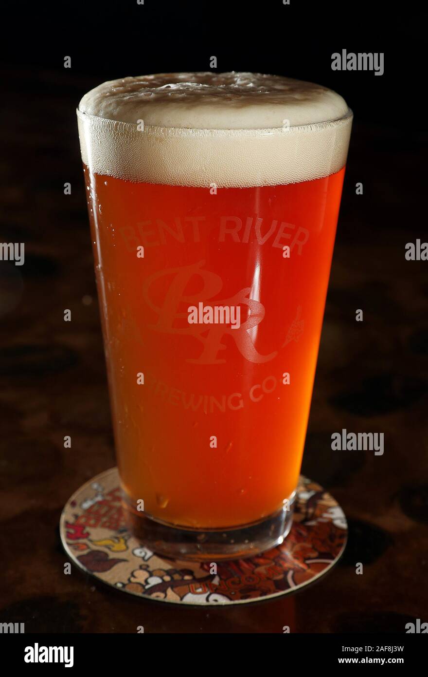 121319 mda fea beerpairings hi-res stock photography and images - Alamy