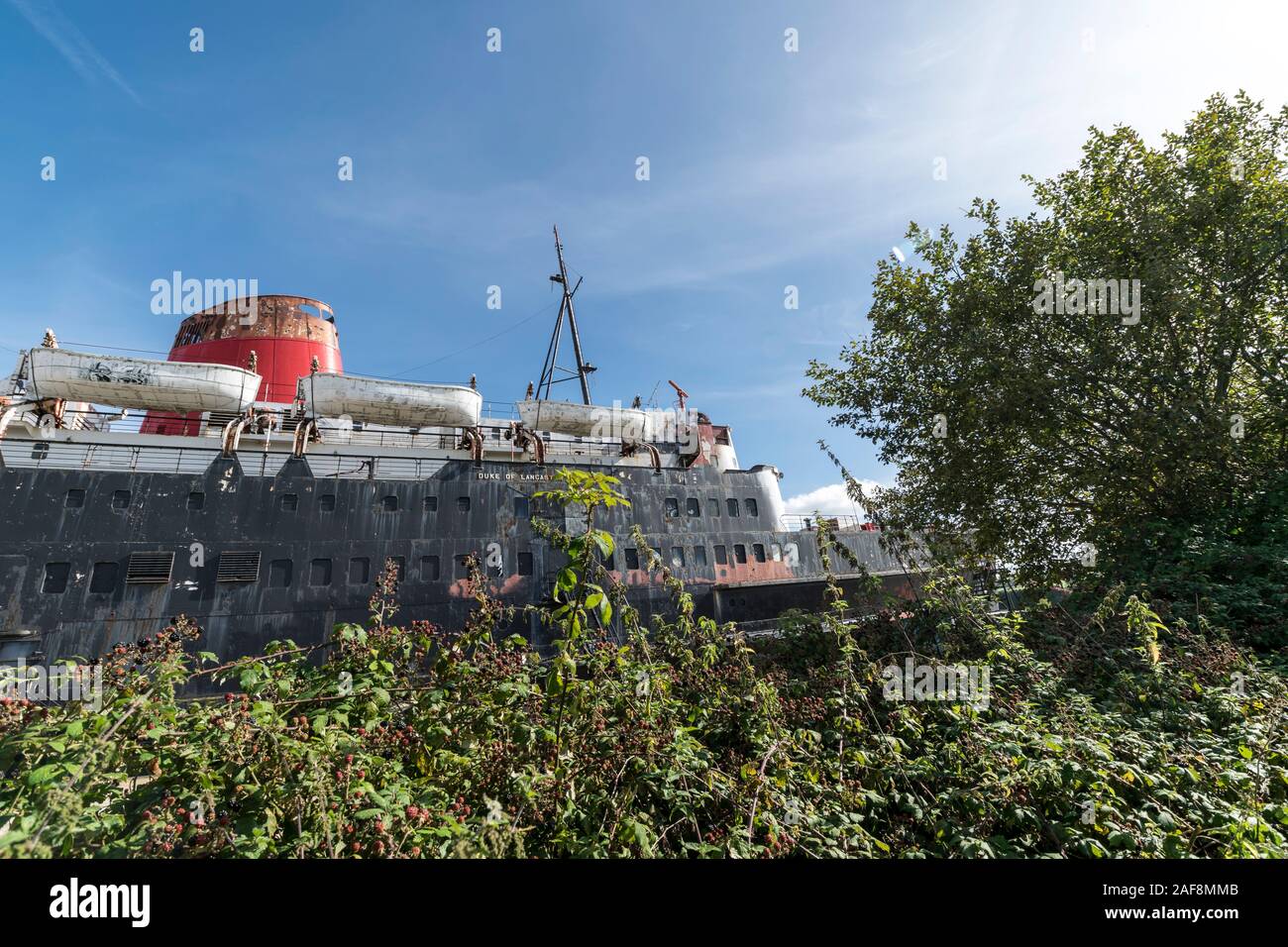 Llanerchy y Mor dock showing The Duke Of Lancaster ship near Mostyn ...