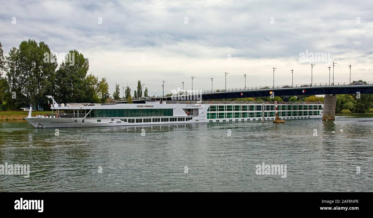 riverboat, long, modern, sleek, Scenic Emerald, low bridge, water ...