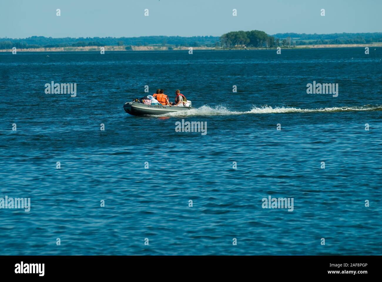 Raft with outboard motor hi-res stock photography and images - Alamy