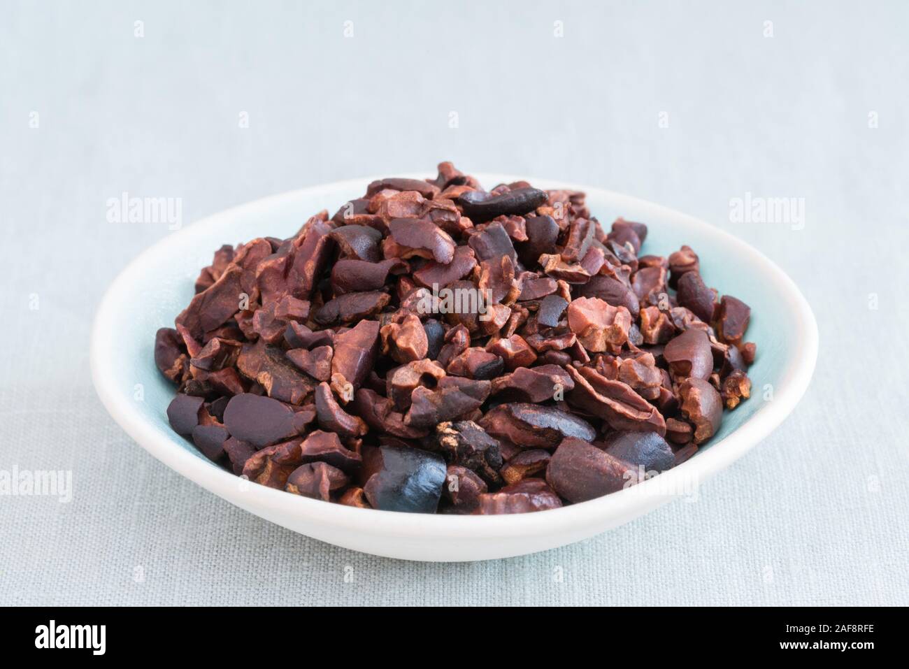 Cocoa nibs hi-res stock photography and images - Alamy