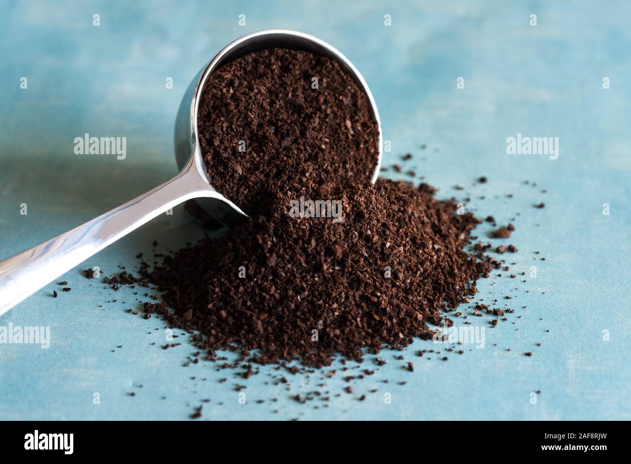Spill ground hi-res stock photography and images - Alamy