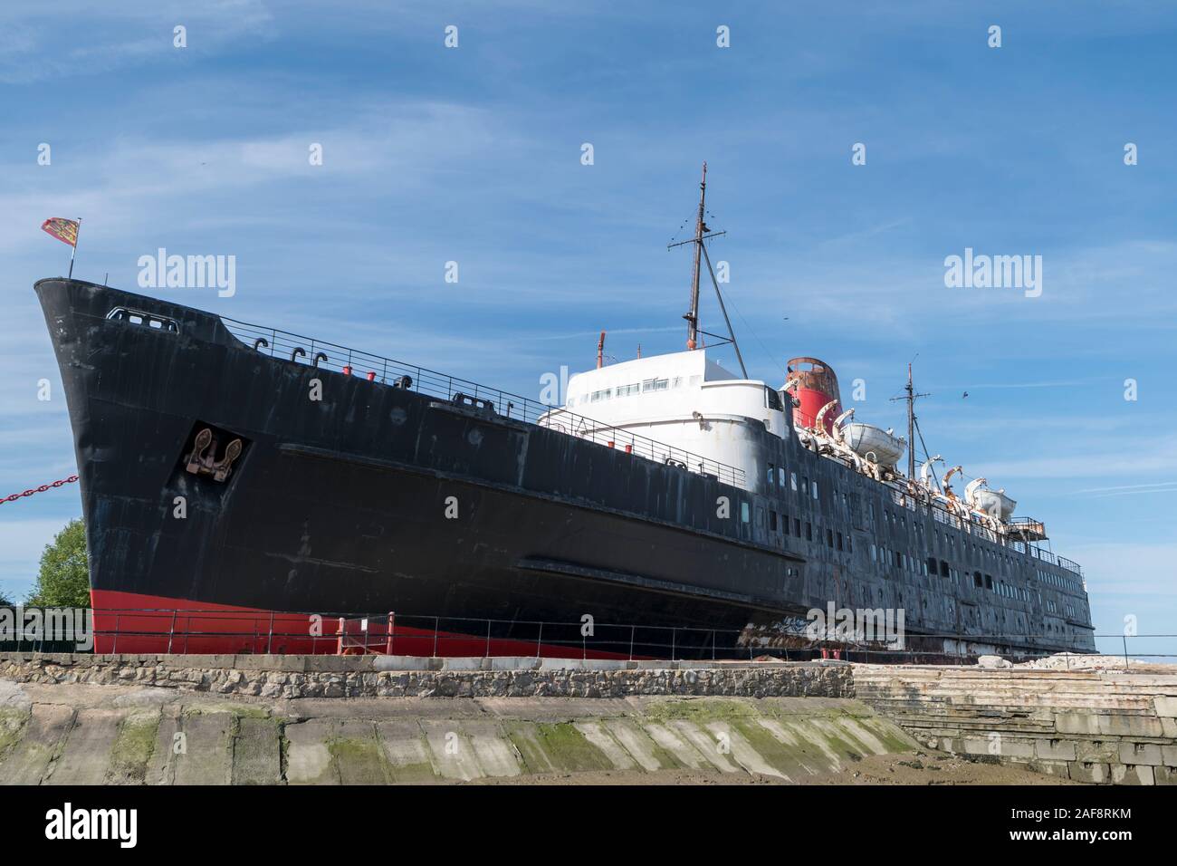 Llanerchy y Mor dock showing The Duke Of Lancaster ship near Mostyn ...