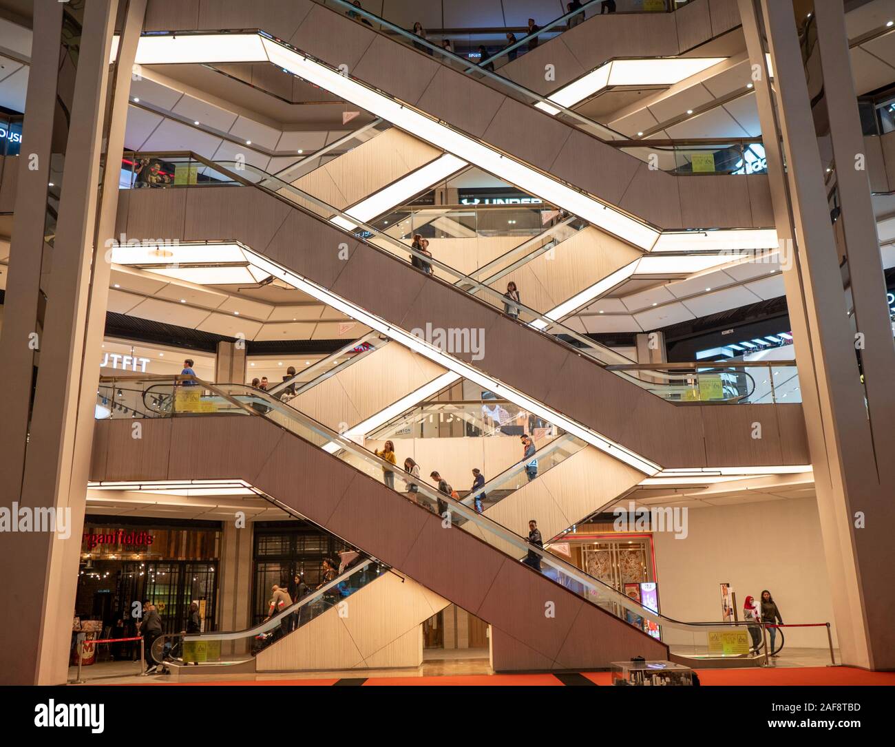 Genting Mall , Malaysia - November 2019 : Escalators in modern shopping ...