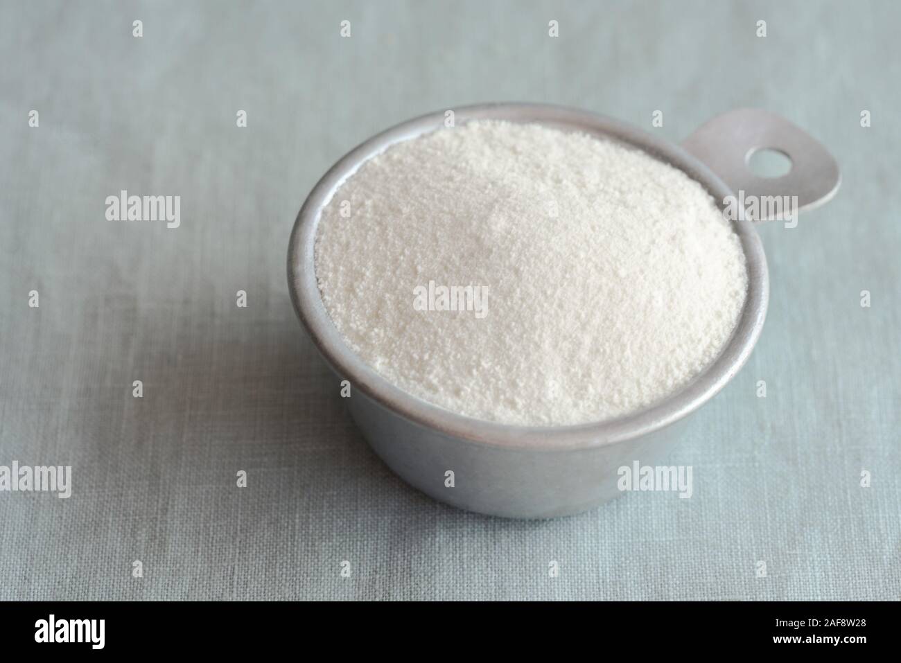 Nonfat dry milk hi-res stock photography and images - Alamy