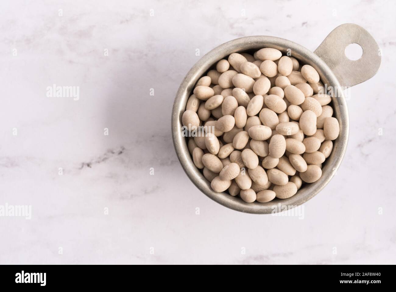 Navy beans hi-res stock photography and images - Alamy