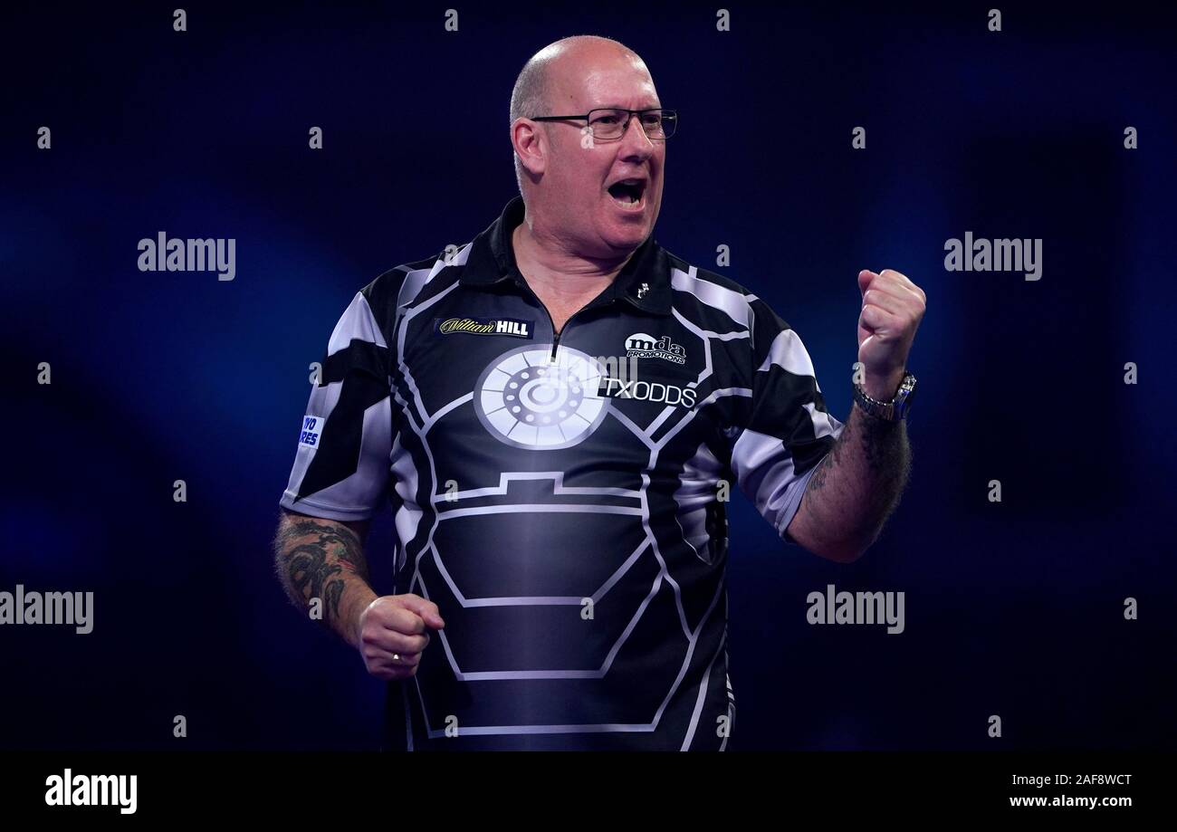 Jelle klaasen celebrates winning first set hi-res stock photography and ...
