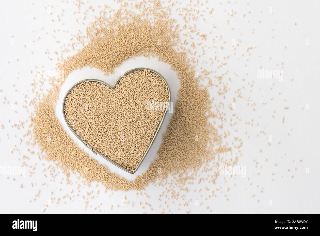 Instant yeast hi-res stock photography and images - Alamy