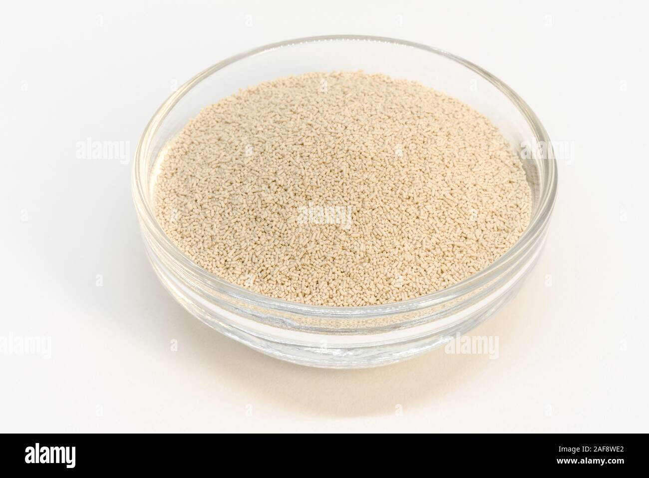 Instant yeast hi-res stock photography and images - Alamy