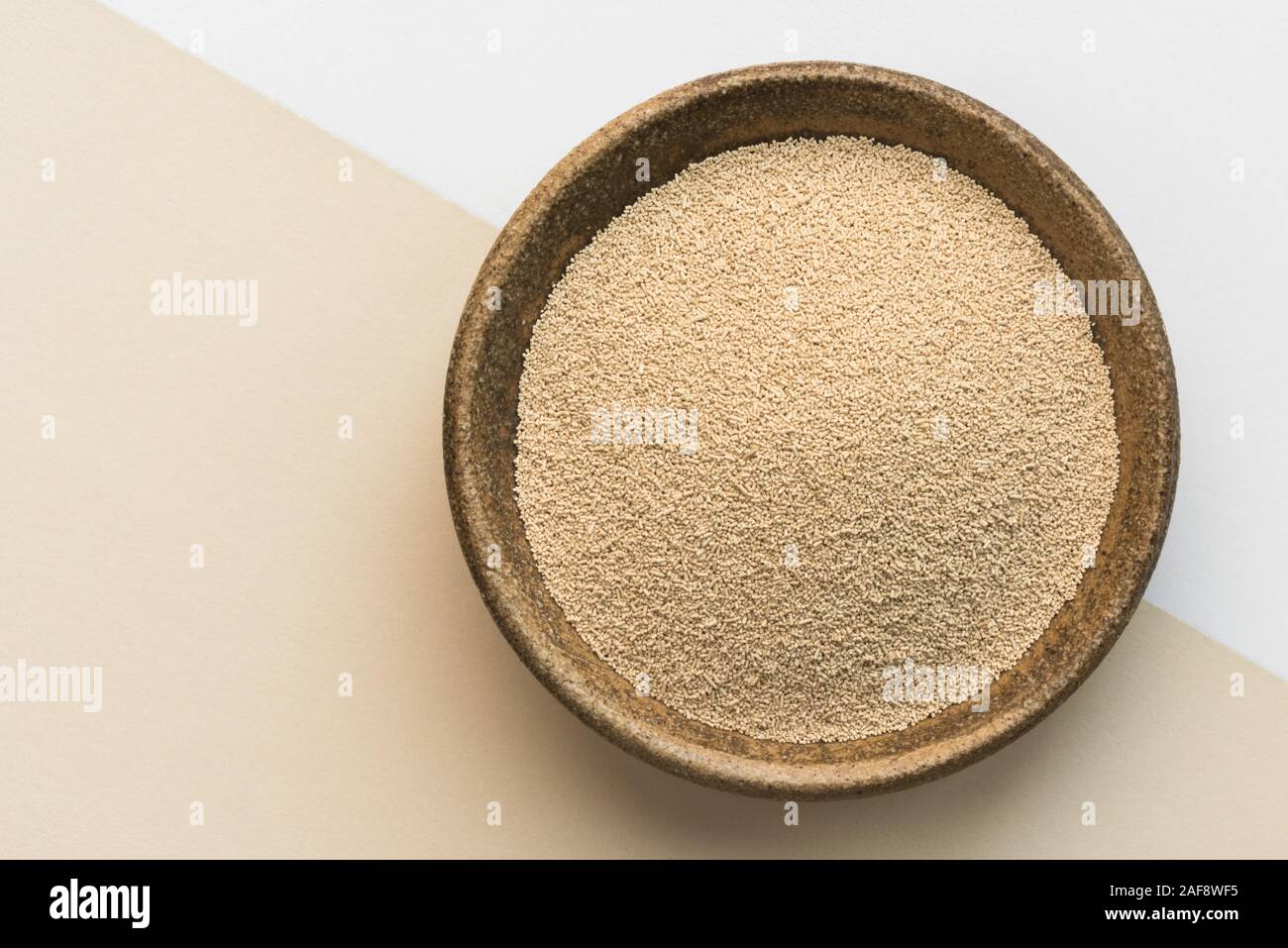 Instant yeast hi-res stock photography and images - Alamy