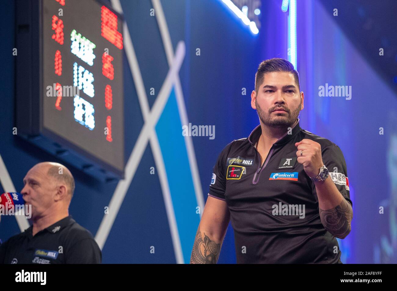 London, UK. 13th Dec, 2019. London, 13-12-2019, Dutch darts player ...