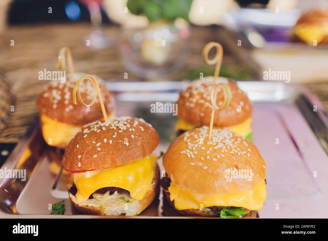 mini hamburgers, mini burgers, party food, finger food sliders Stock ...