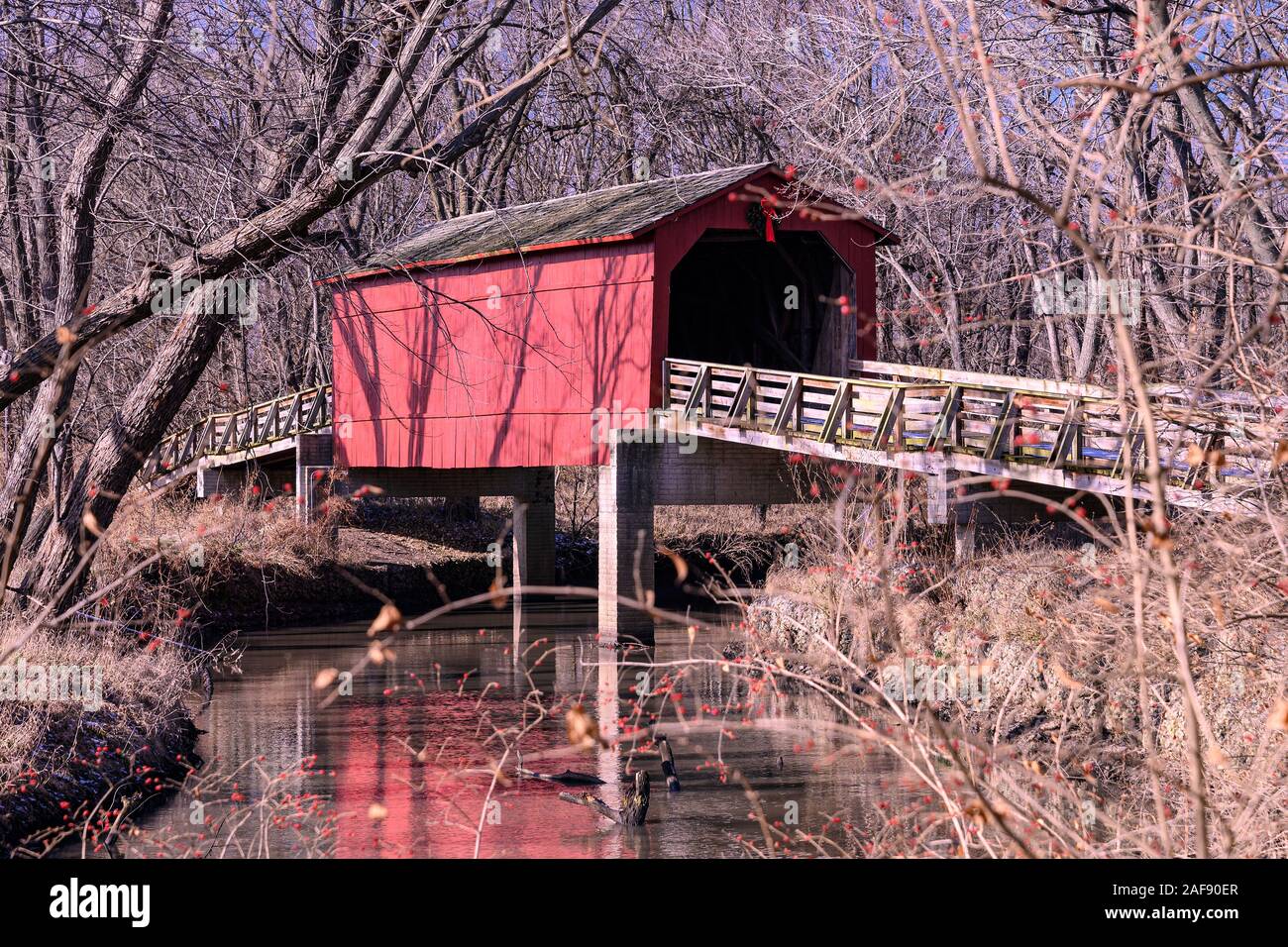 Sugar Creek Covered Bridge Stock Photo - Alamy