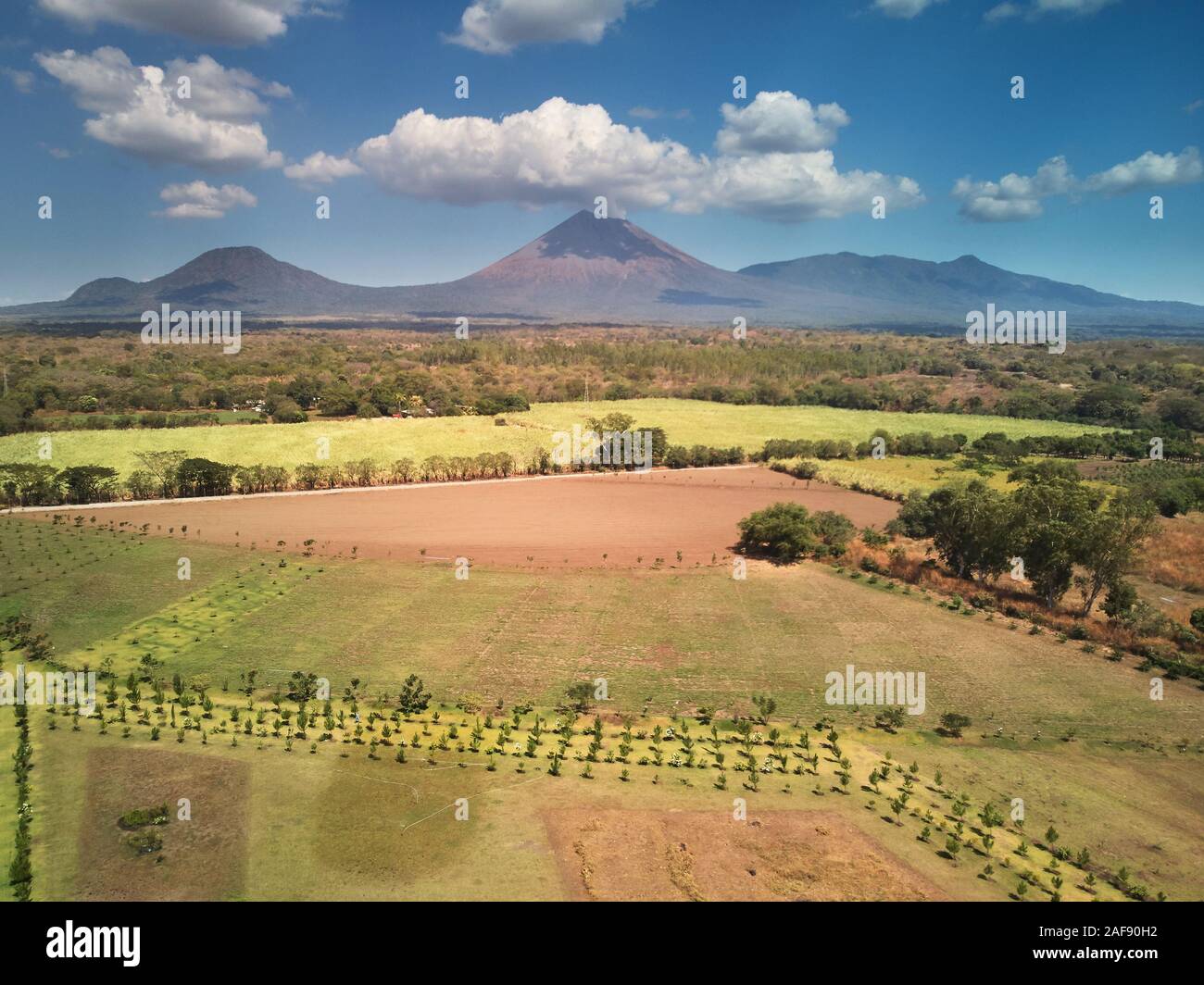 Aerial agriculture hi-res stock photography and images - Alamy