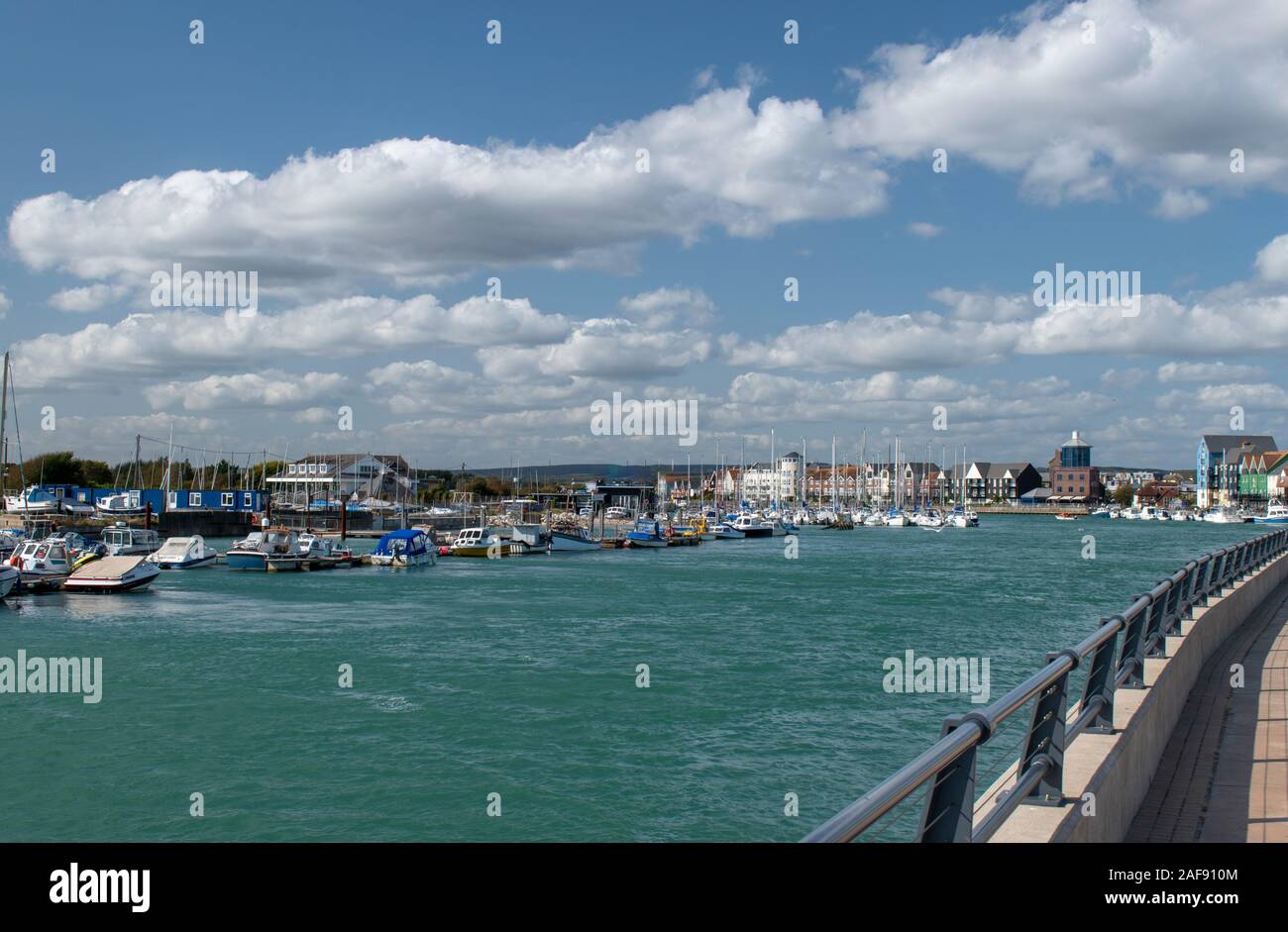 Littlehampton yacht club hi-res stock photography and images - Alamy