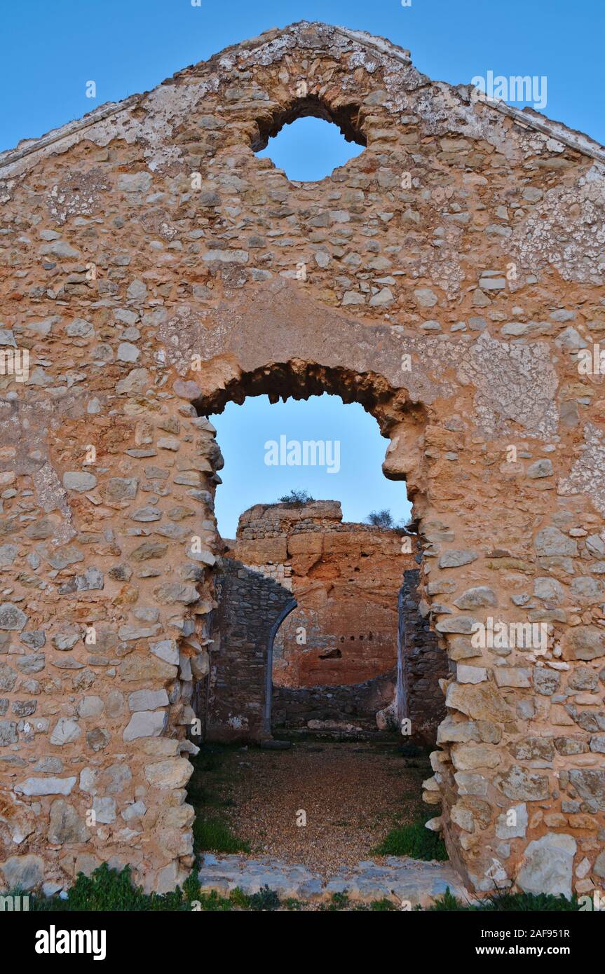 Castle of Paderne. Algarve, Portugal Stock Photo - Alamy