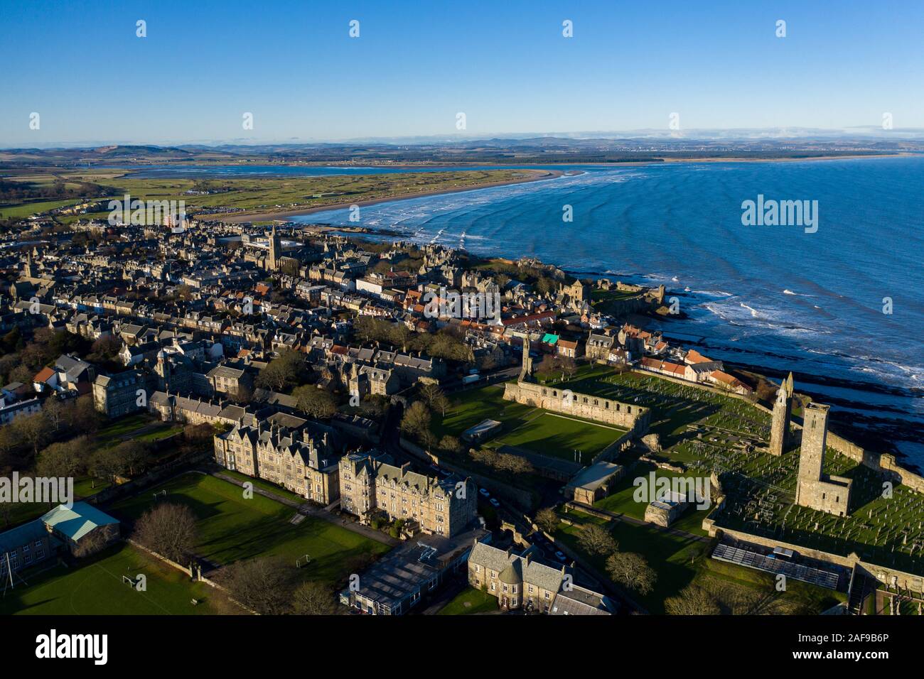 St andrews aerial hi-res stock photography and images - Alamy