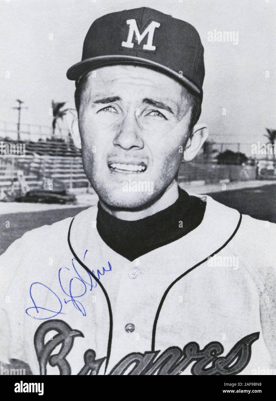 Vintage autographed black and white souvenir photo of Ty Cline with the ...