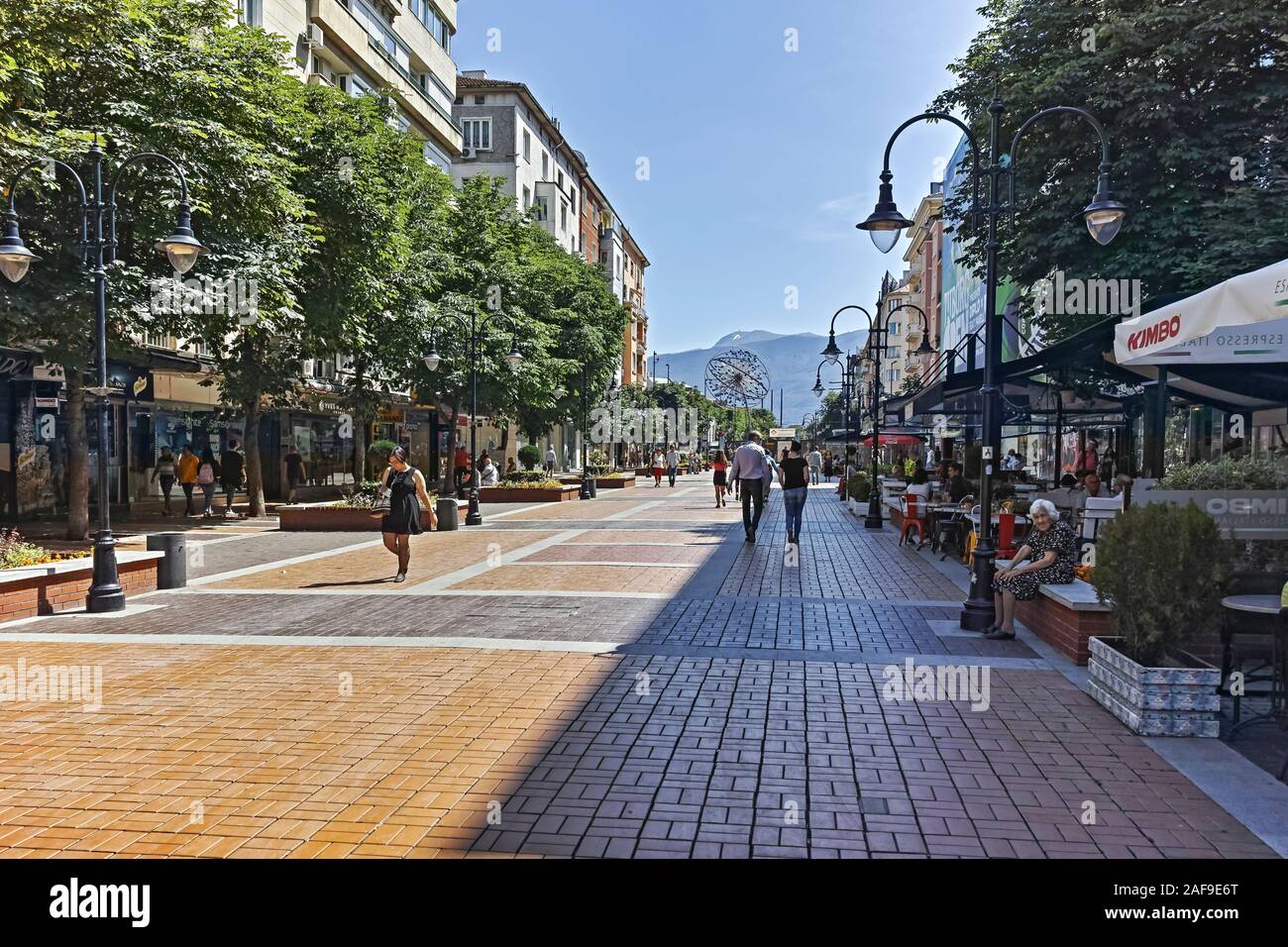 Vitoshka street bulgaria hi-res stock photography and images - Alamy