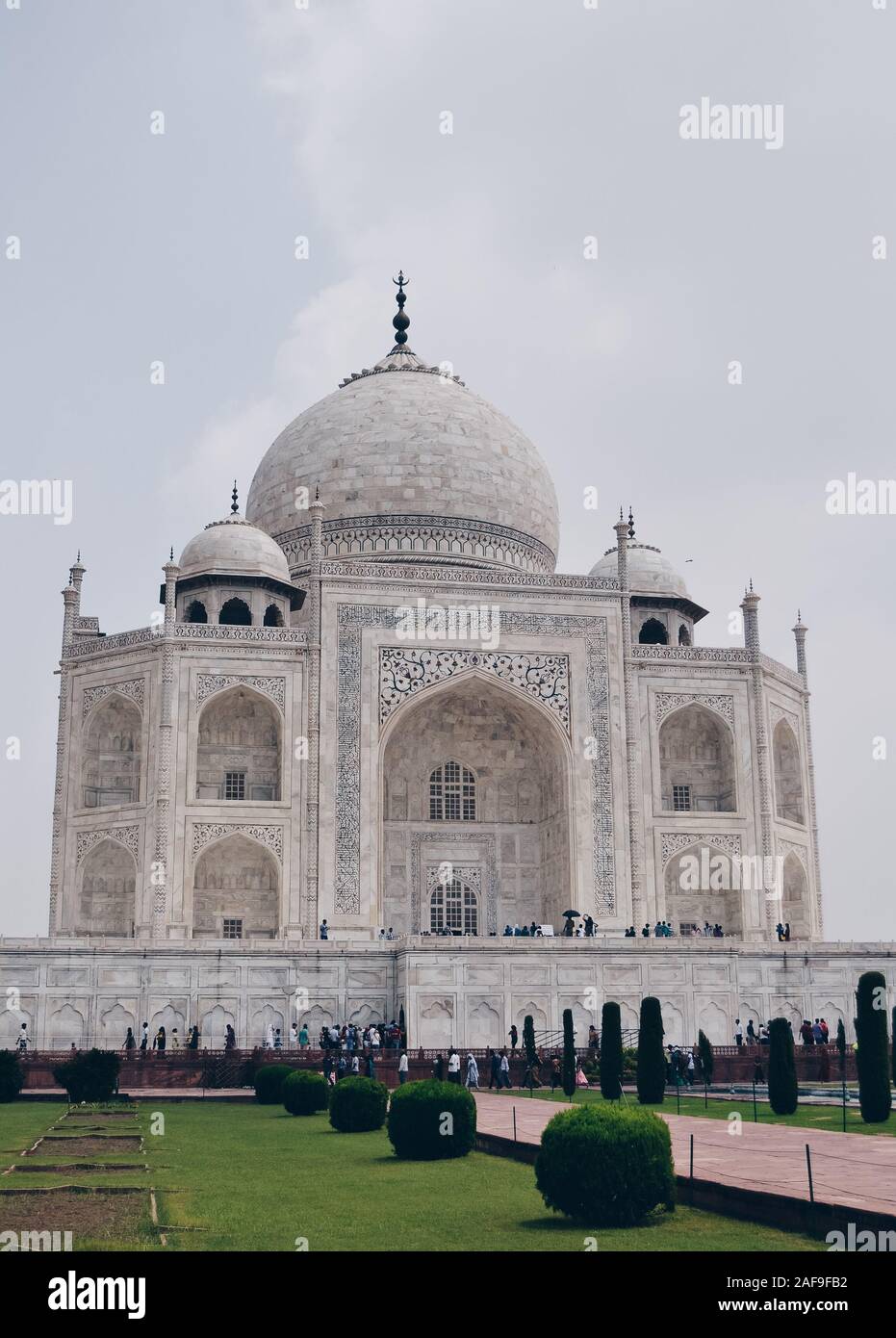 Landscape with the Taj Mahal Stock Photo - Alamy