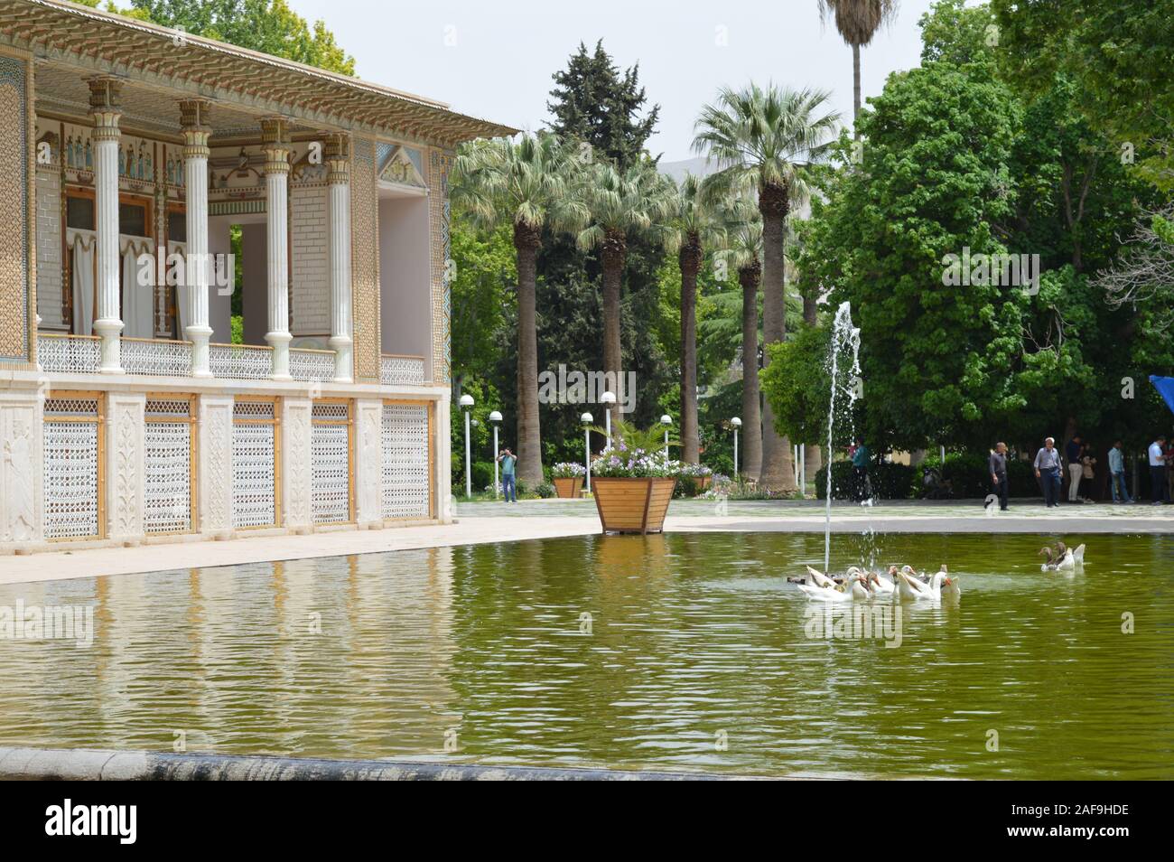 Shiraz w g hi-res stock photography and images - Alamy