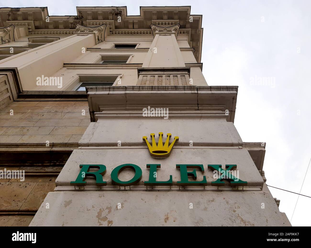 Rolex wall clock hi-res stock photography and images - Alamy