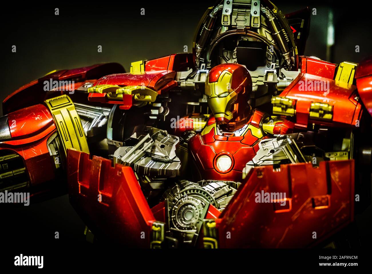 Singapore - 2 Dec, 2019: Iron man in Hulk Buster suit at the battle ...