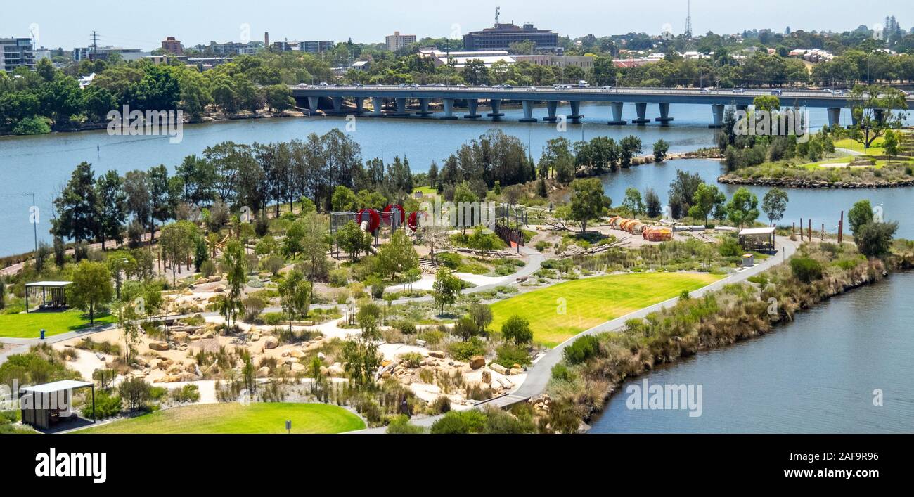 Windan Bridge and Goongoongup Bridge crossing the Swan River and ...