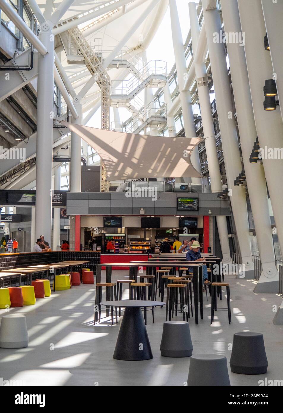 Food kiosk tables hi-res stock photography and images - Alamy