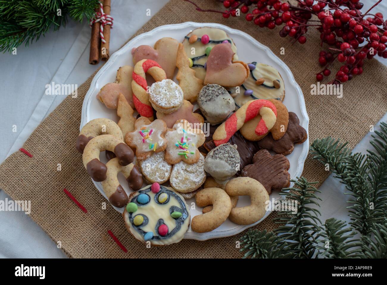 Traditional German Christmas Cookies Stock Photo - Alamy